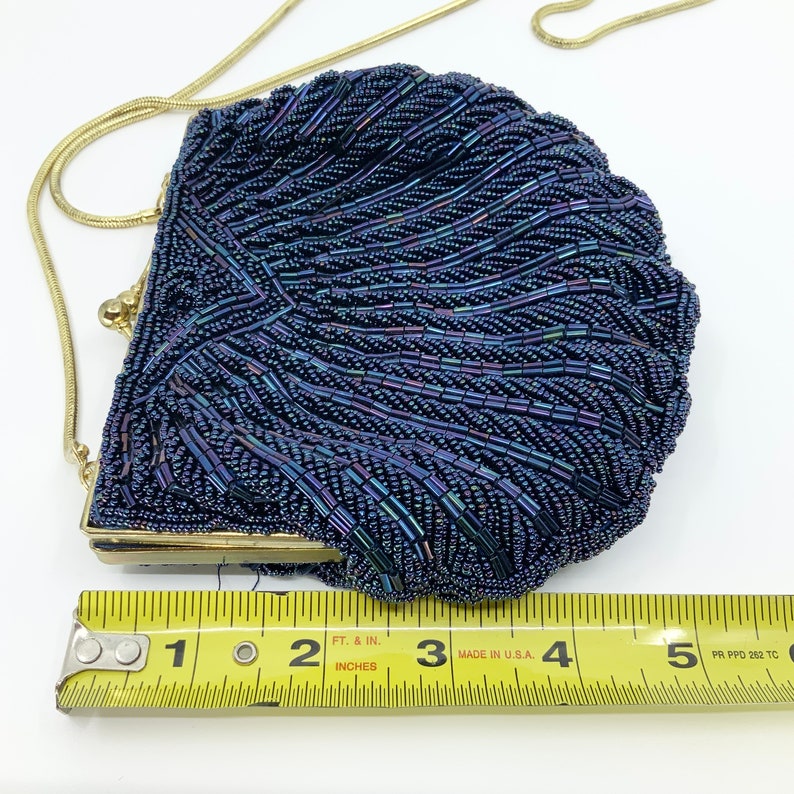 Vintage Art Deco Blue Beaded Clam Shell Shoulder Clutch Evening Purse ...