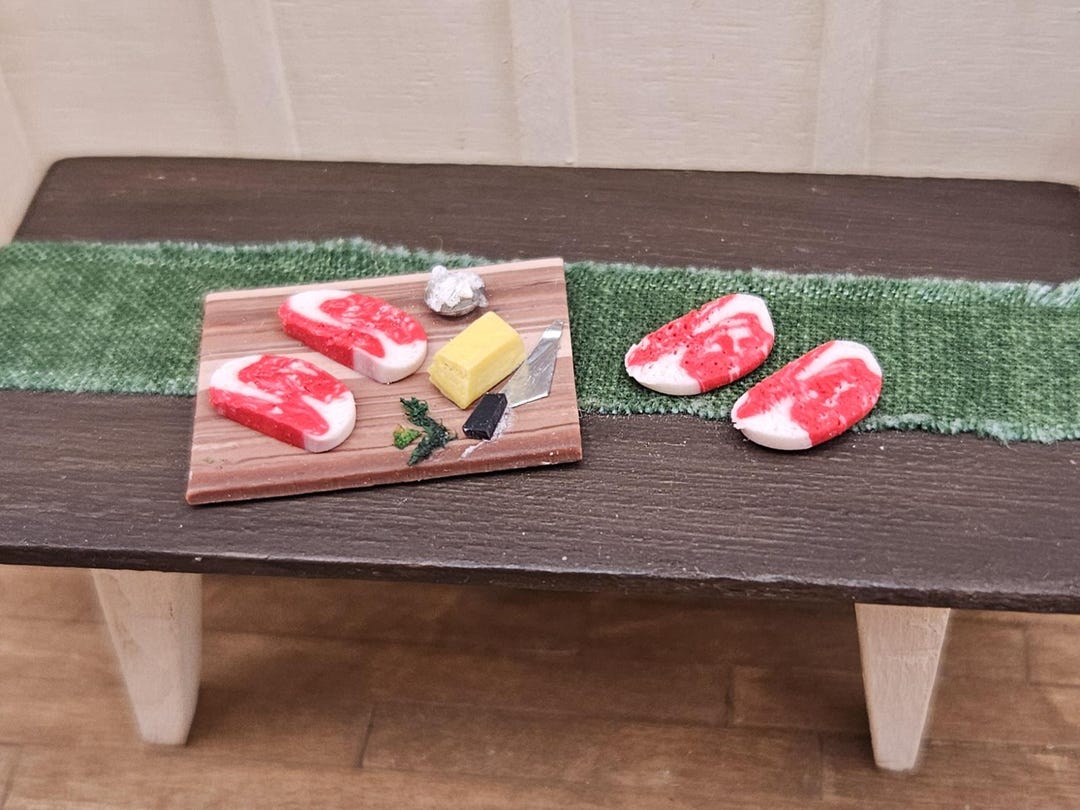 1:24 Scale Raw Steak and Steak Prep Board - Etsy