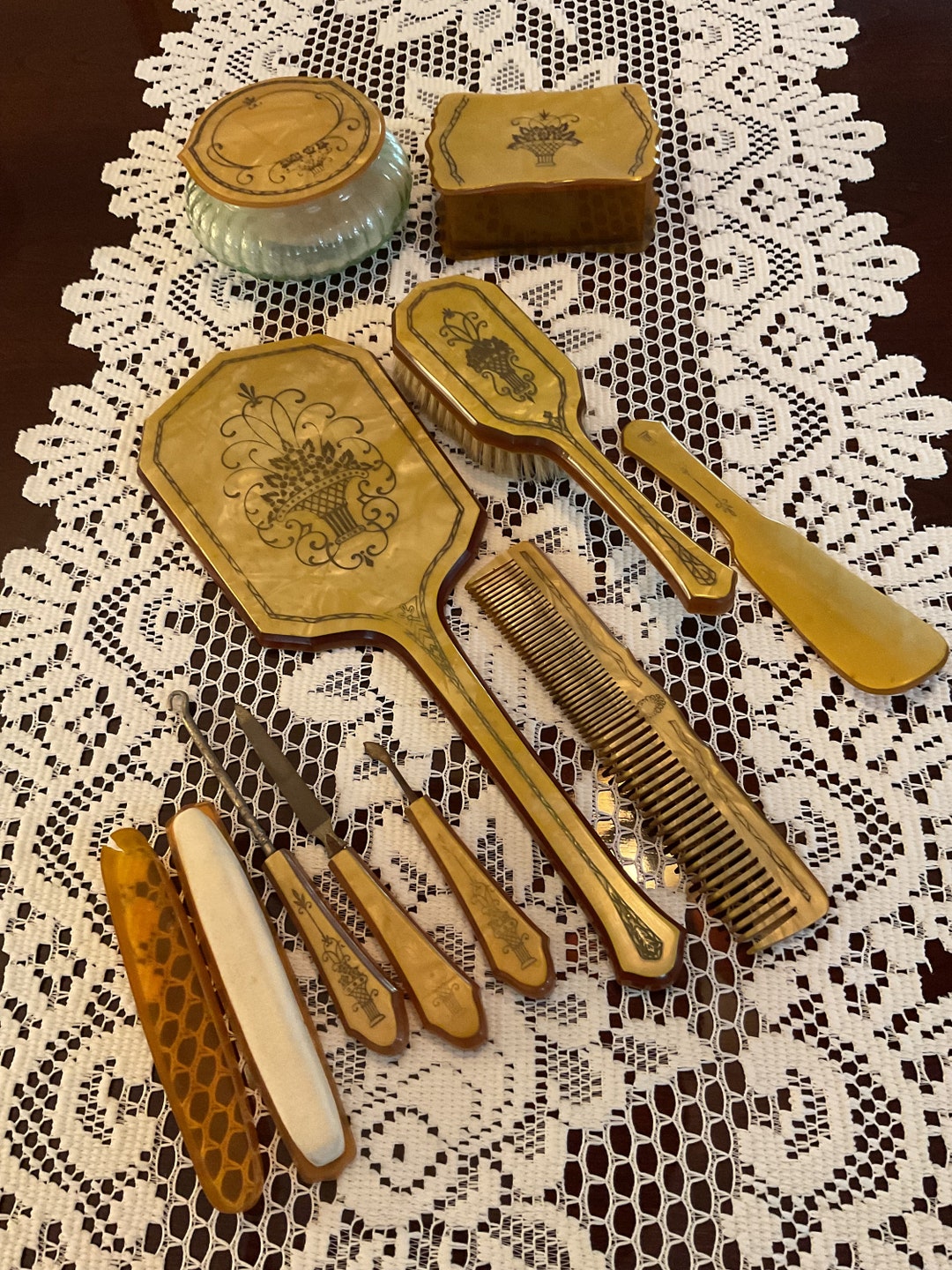 Antique 10 Piece Artdeco/bakelite Vanity Set, 1940s - Etsy