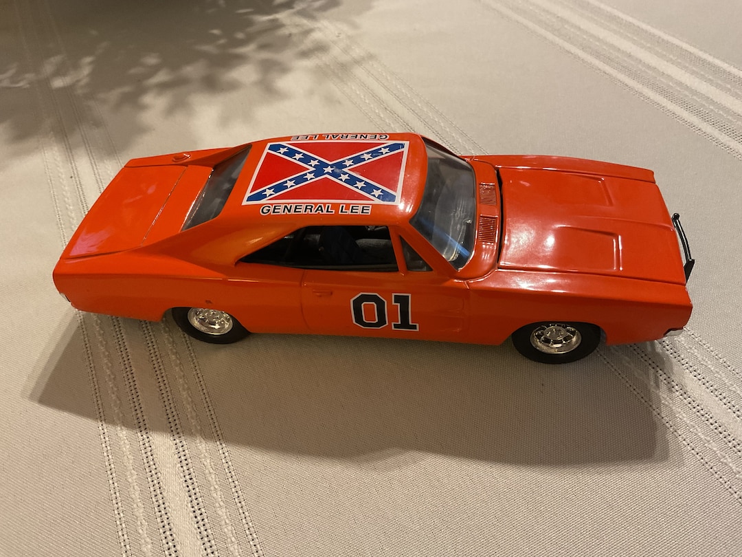 Vintage 1981 Ertl Replica General Lee Car Dukes of Hazzard - Etsy