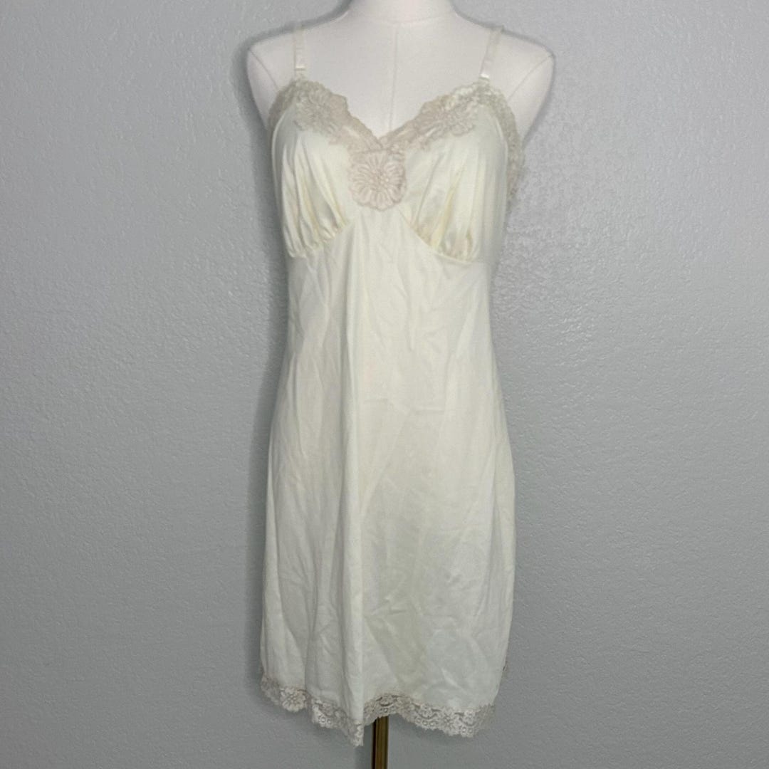 1960s Lorraine Lingerie Ivory Lace Trim Slip - Short Style, Size 36 - Etsy