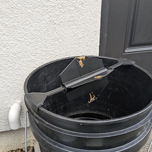 The Best Rat Trap - Mouse/rat Trap for 5 Gallon Bucket - Auto Reseting ...