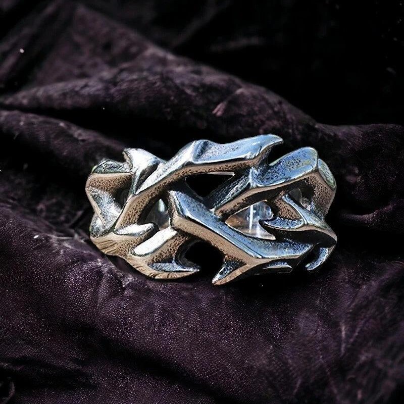 Thorn Ring - Etsy