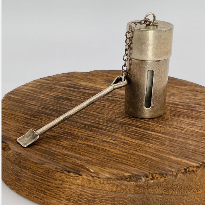 Glass Vial Pendant - Etsy