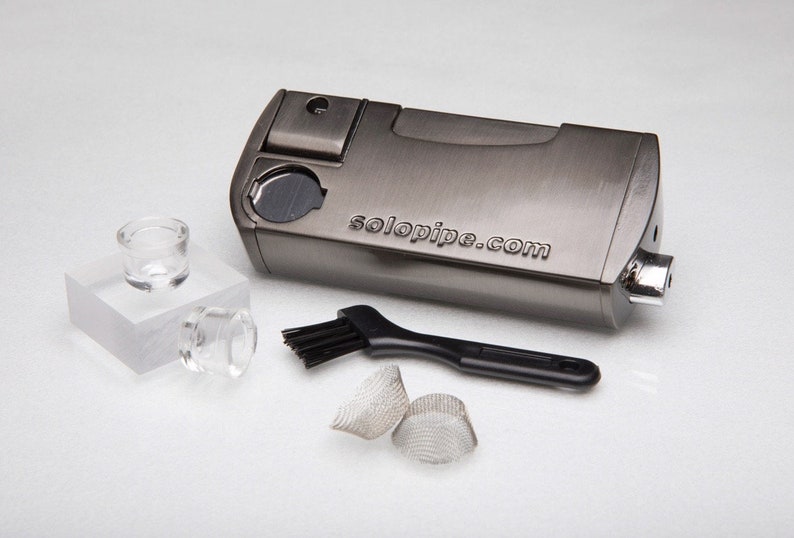 Solopipe All-in-one Lighter Pipe Combo is a Butane Refillable Lighter ...
