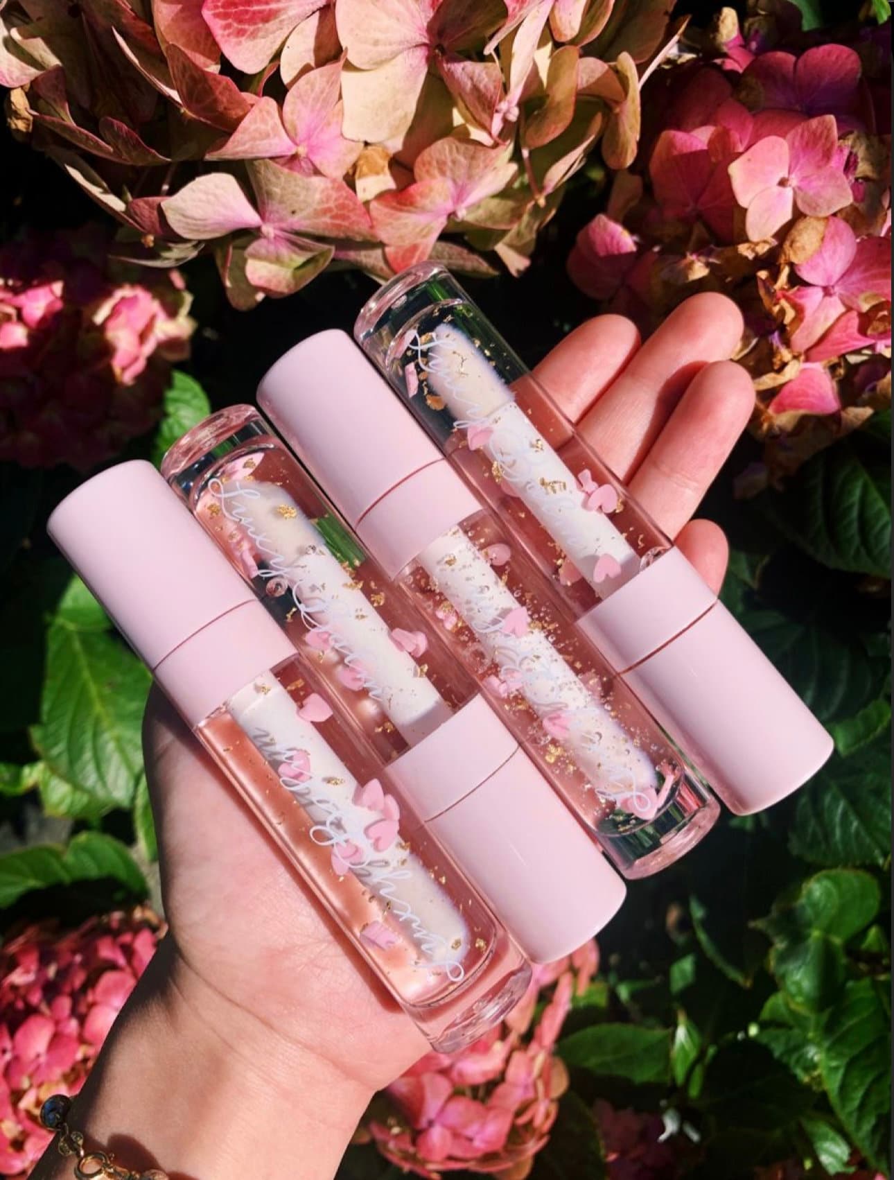 How to Make the Prettiest Clear Lip Gloss, DIY Lip Gloss, Clear Glosses ...