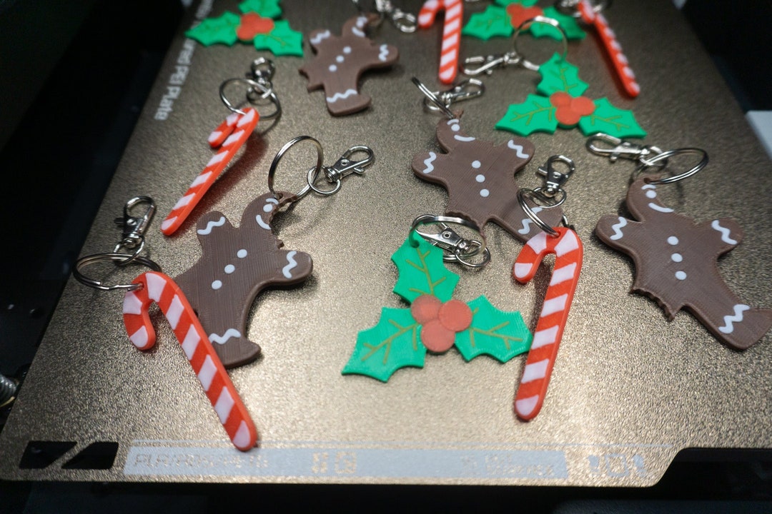 3D Printed Christmas Keychains, Gingerbread Men, Candycane, Mistletoe ...