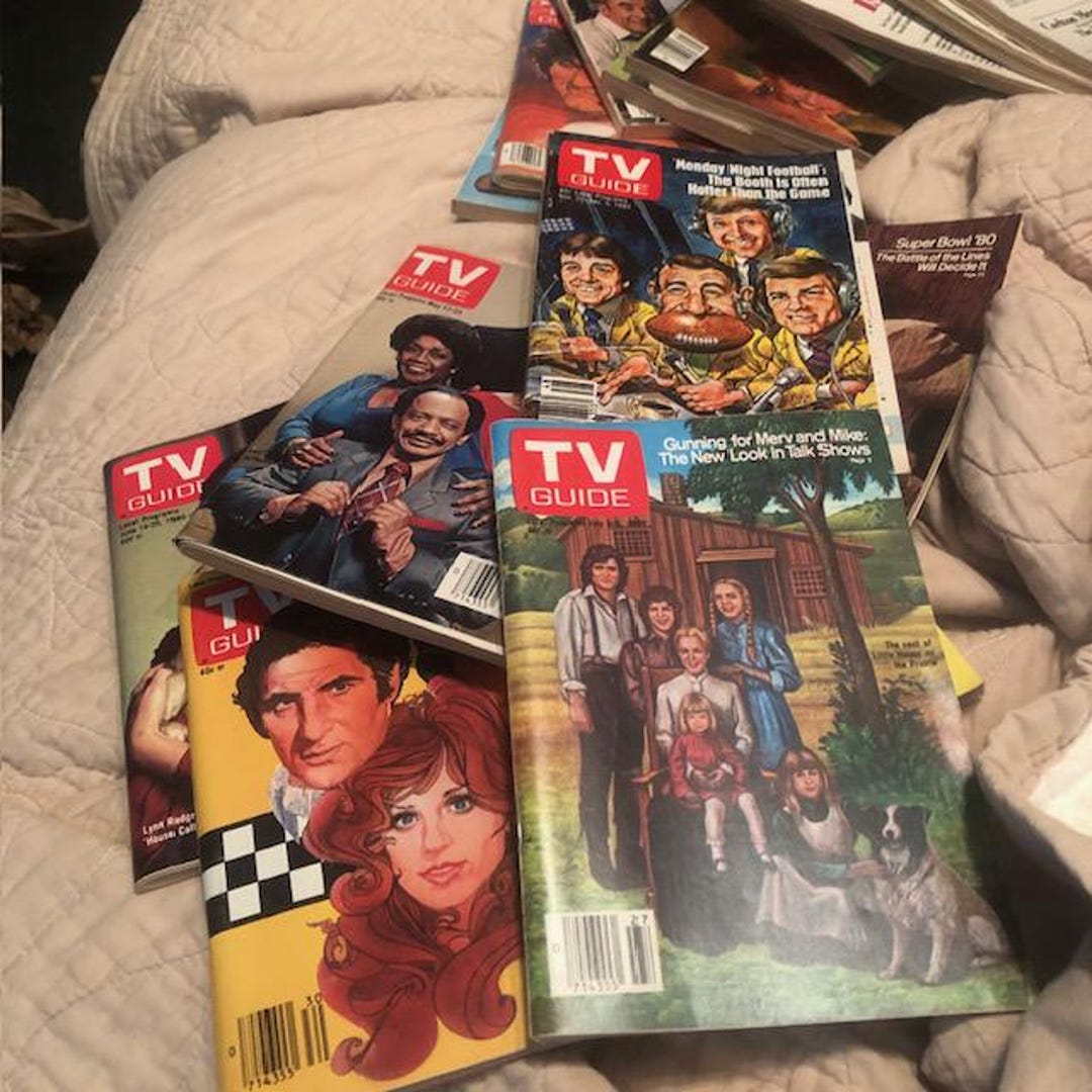 Vntg TV Guides 1980 Lot of 23 knots Landing-archie-olivia Newton John ...