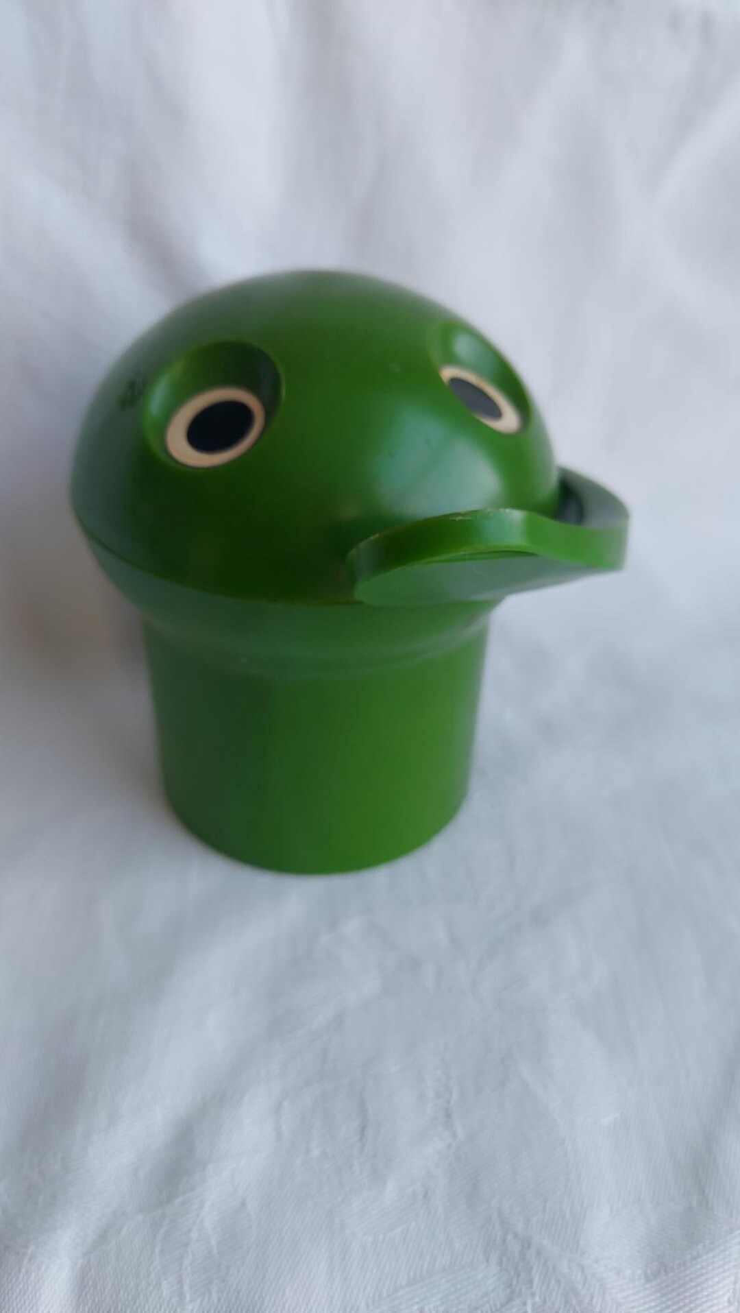 Pac-man Frog Coin Eater, 70s, With Dutch 'kwartje' Sticker - Etsy