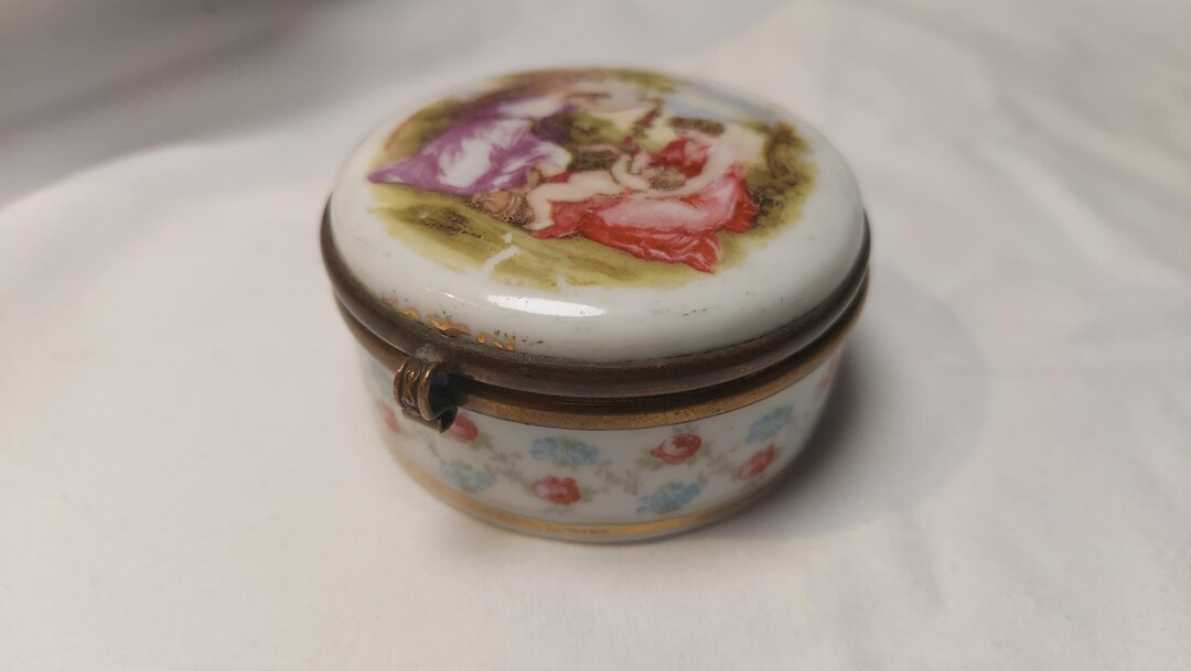 Antique Porcelain Patch Box, Angelica Kauffman, Germany - Etsy
