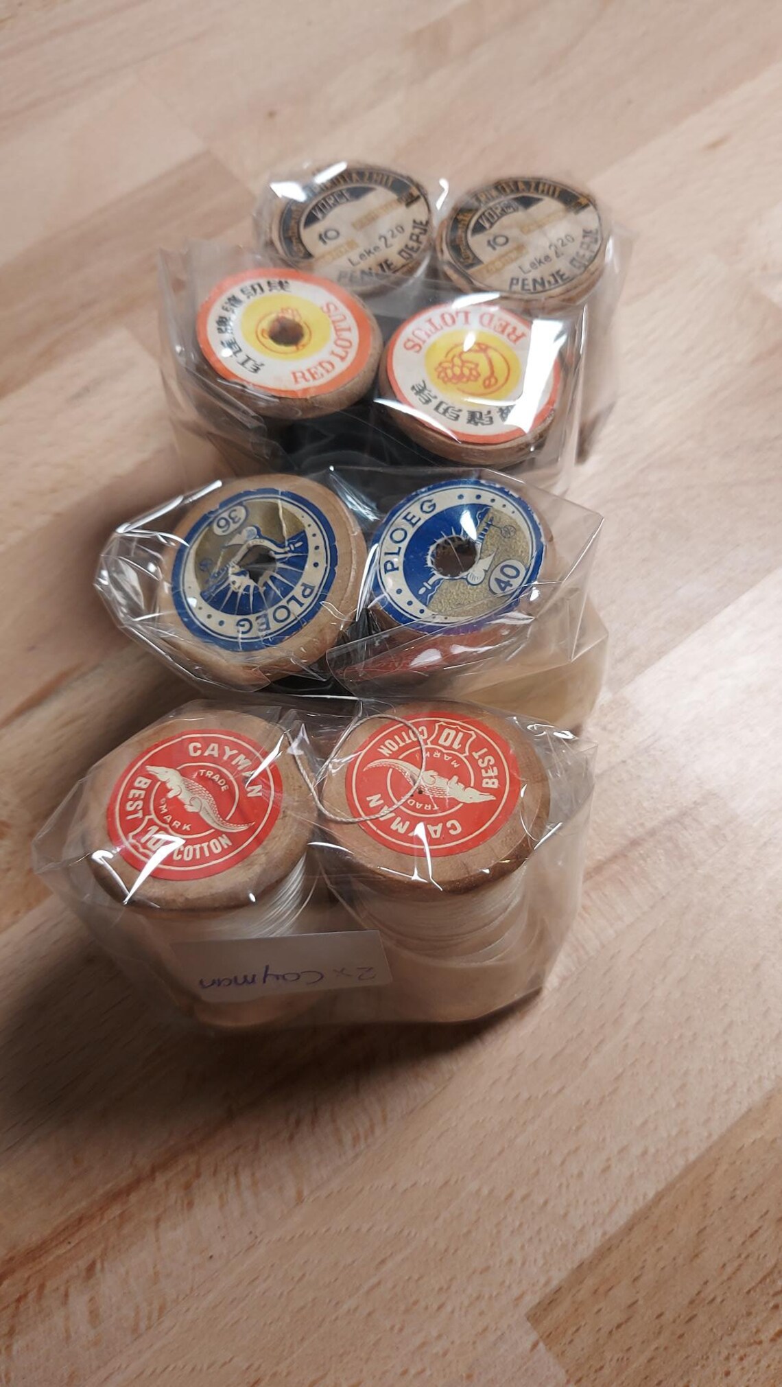 8 Wooden Spools Vintage With Original Thread. Dutch Ploeg - Etsy