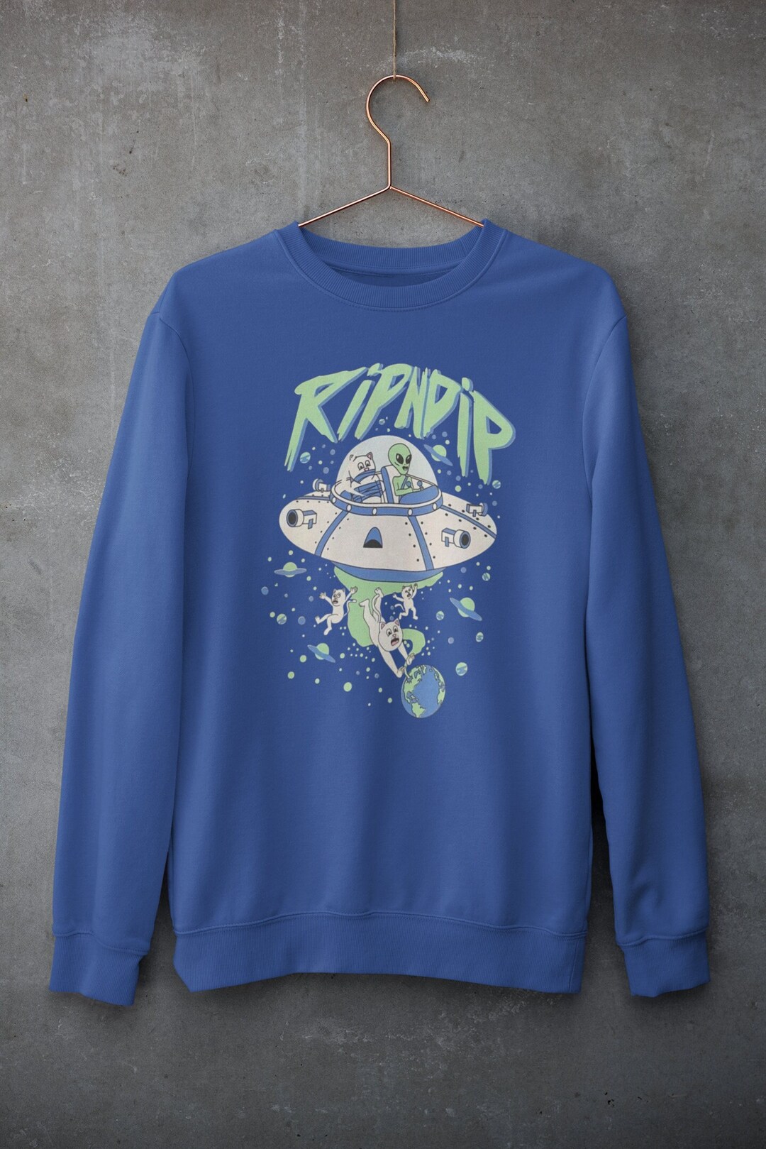 UFO Alien Sweatshirt, Vaporwave Aesthetic, Trippy Alt Clothing ...