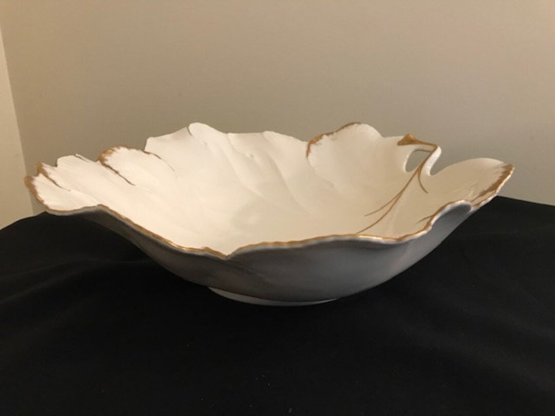 Mikasa Large Leaf Shaped Bowl From Japan, 24 Karat, Vintage Bone China ...