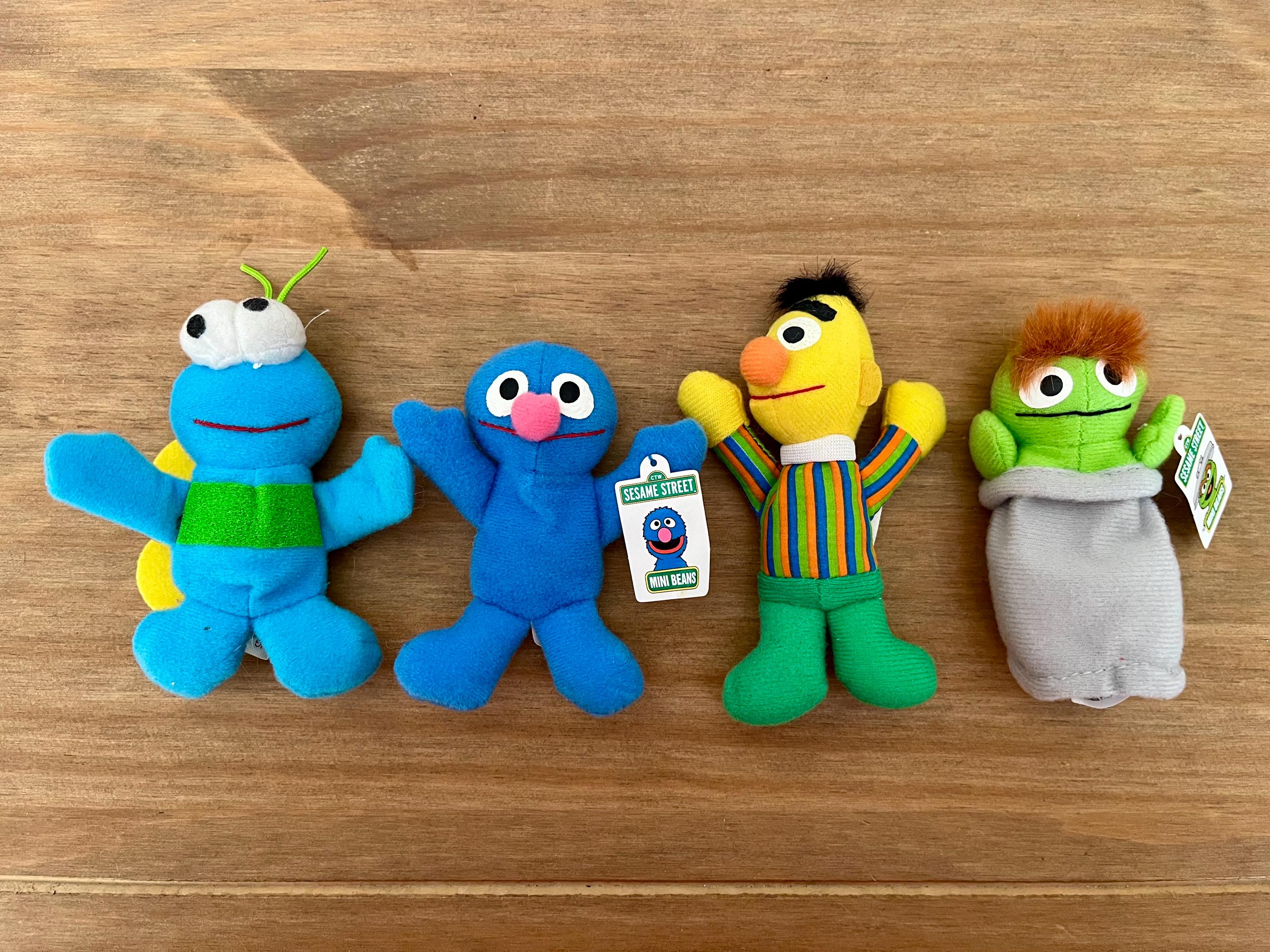 Vintage 1999 Kelloggs Sesame Street Mini Bean Plush: Elmo, Big Bird ...