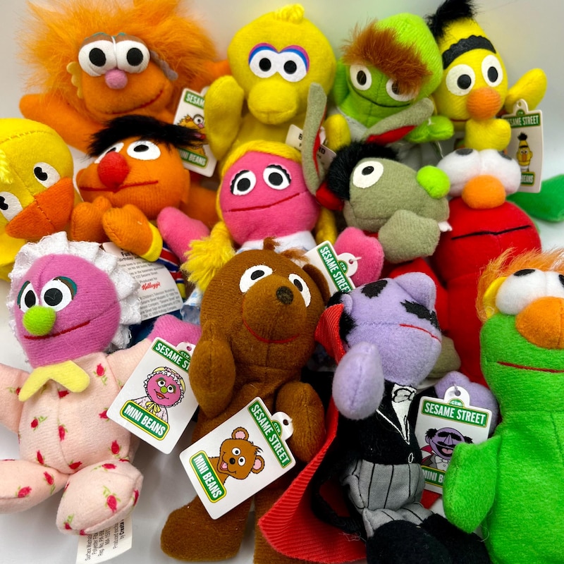 Mini Elmo Stuffed Animal - Etsy