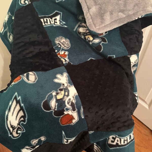 Mickey Mouse Philadelphia Eagles - Etsy