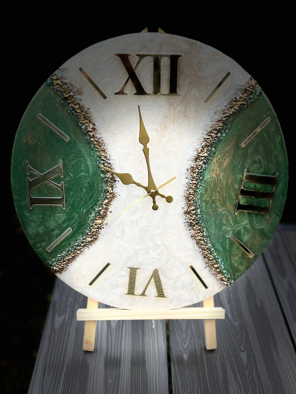 Unique Wall Clock Roman Numerals Resin Art Epoxy Resin Handmade Clock ...