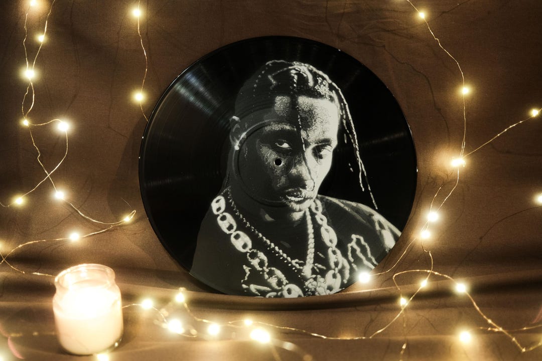 Travis Scott Stencil on Vinyl Record - Etsy