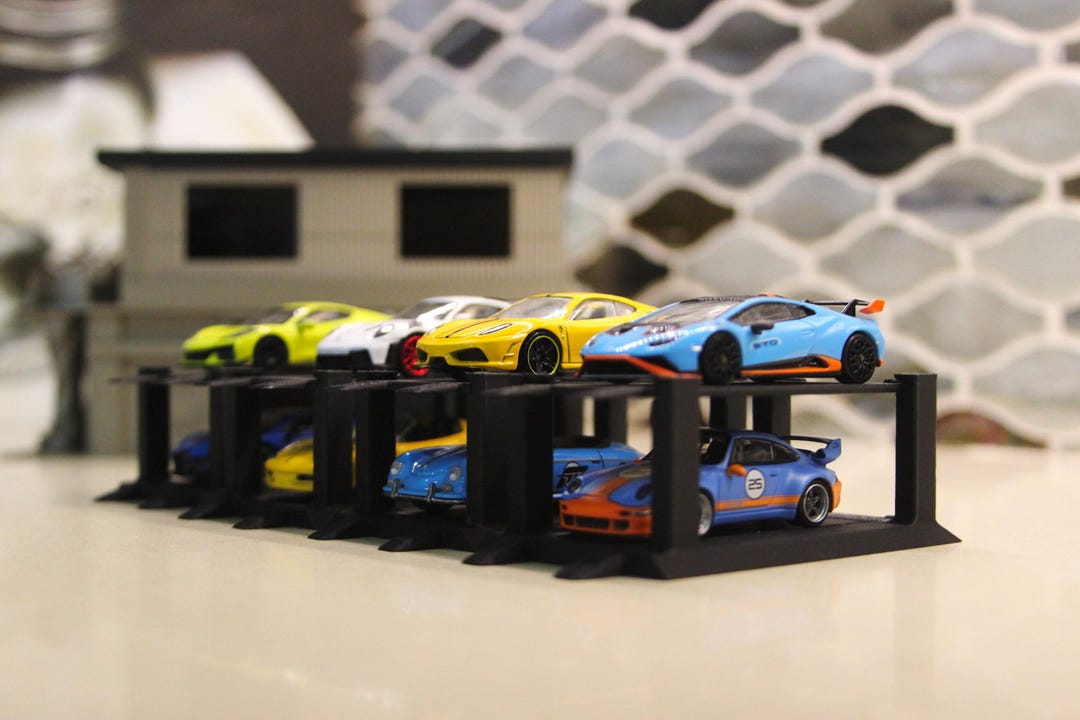 1:64 Scale Car Lift Diorama | Toy Car Display Accessories, Pack of 4 ...
