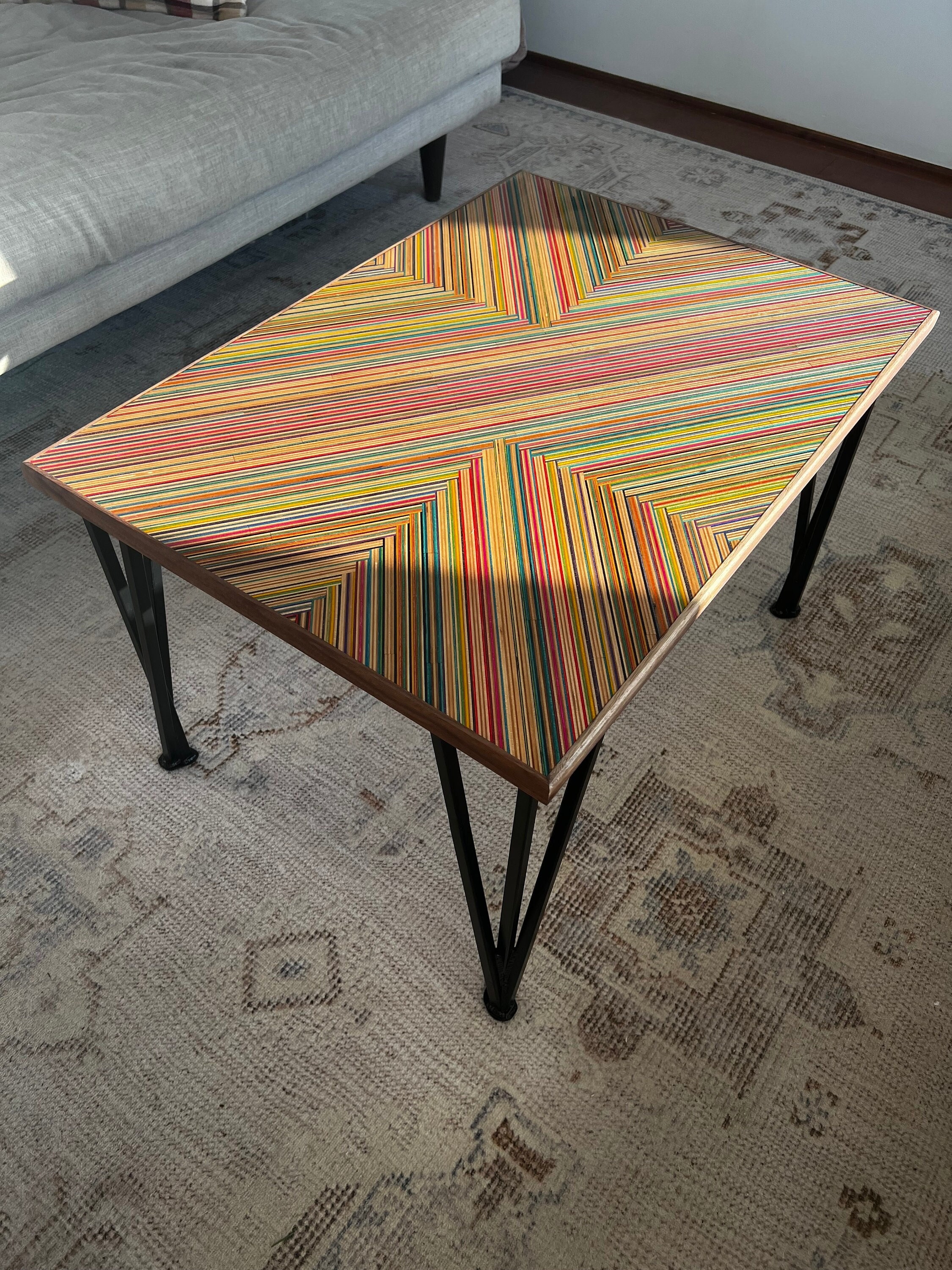 Recycled Skateboard Table - Etsy