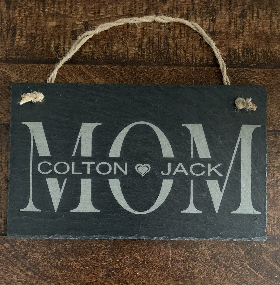 Custom Slate Mom Sign, Personalized Mom Gift, Mother's Day Gift, Mom ...