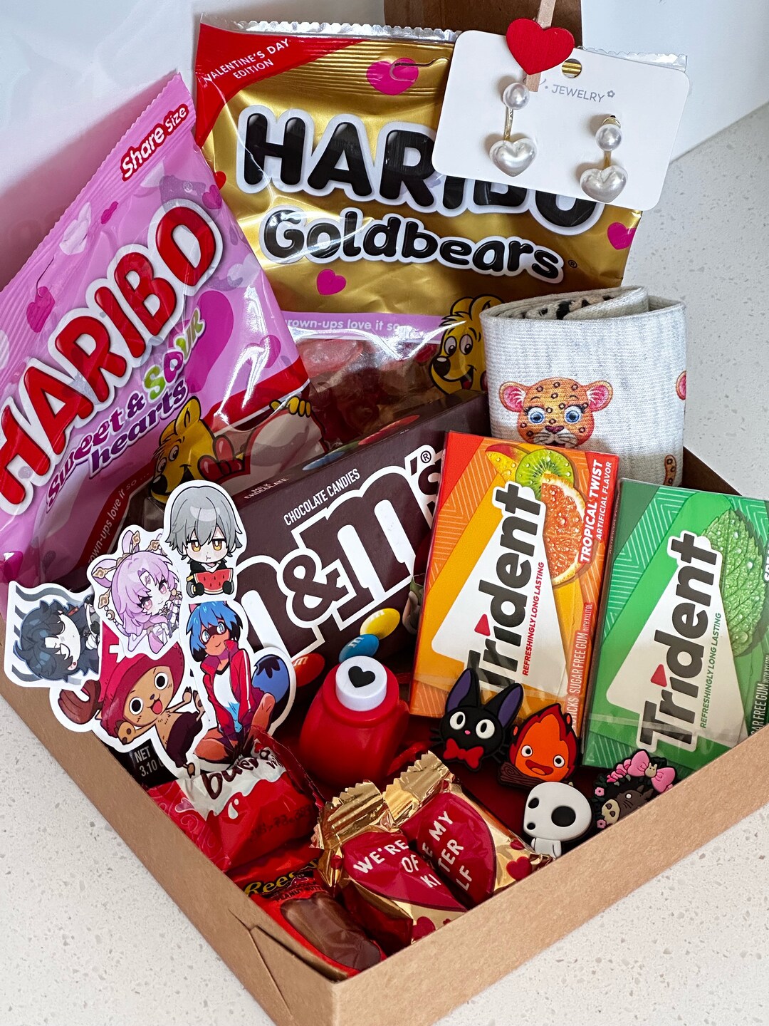 Coolest Valentine's Snack Box, Snack Lovers Approved Treat Sweet Love ...