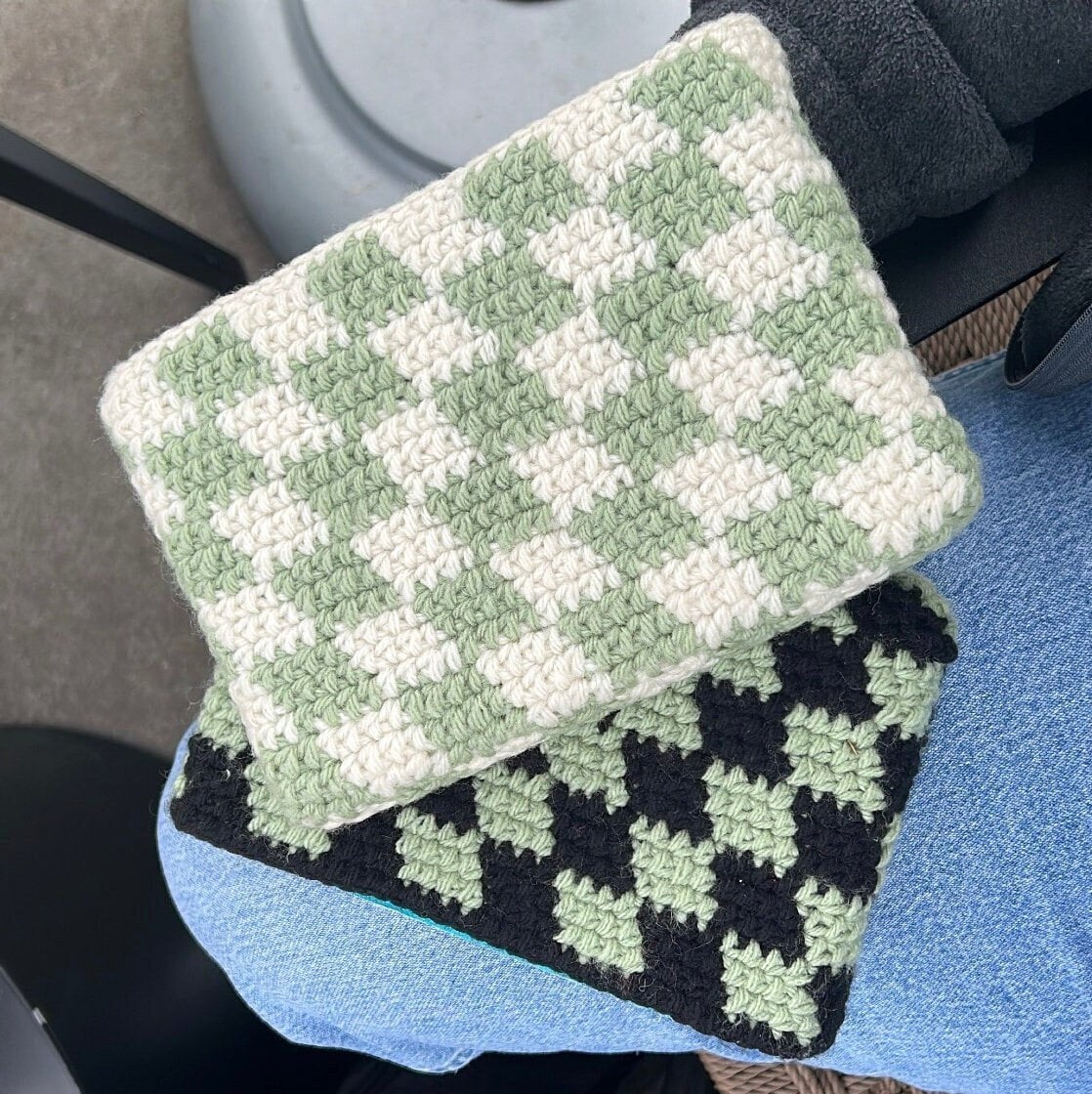 Crochet Book Cover - Checkerboard - Etsy