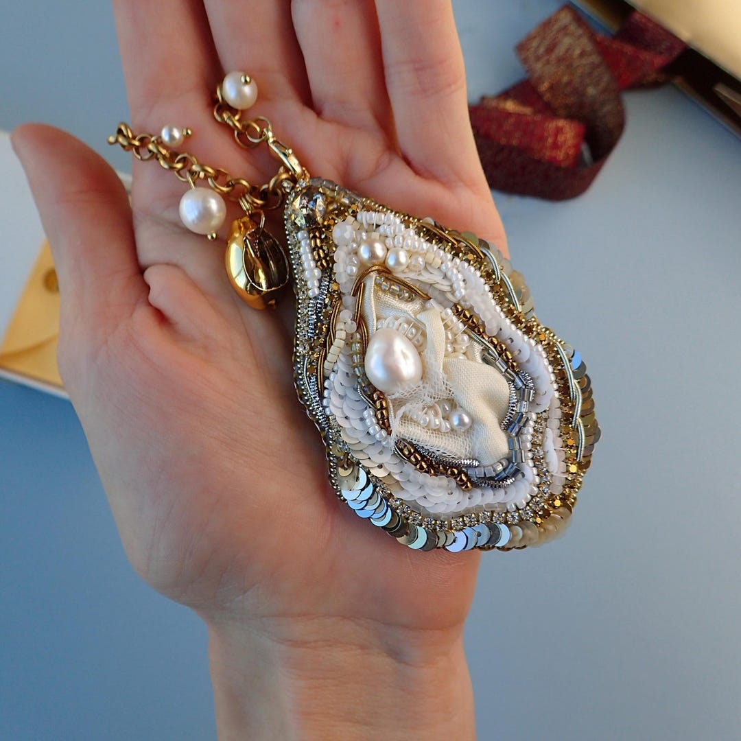 Oyster Pearl Bag Charm, Hand Embroidered Beaded Keychain, Natural ...
