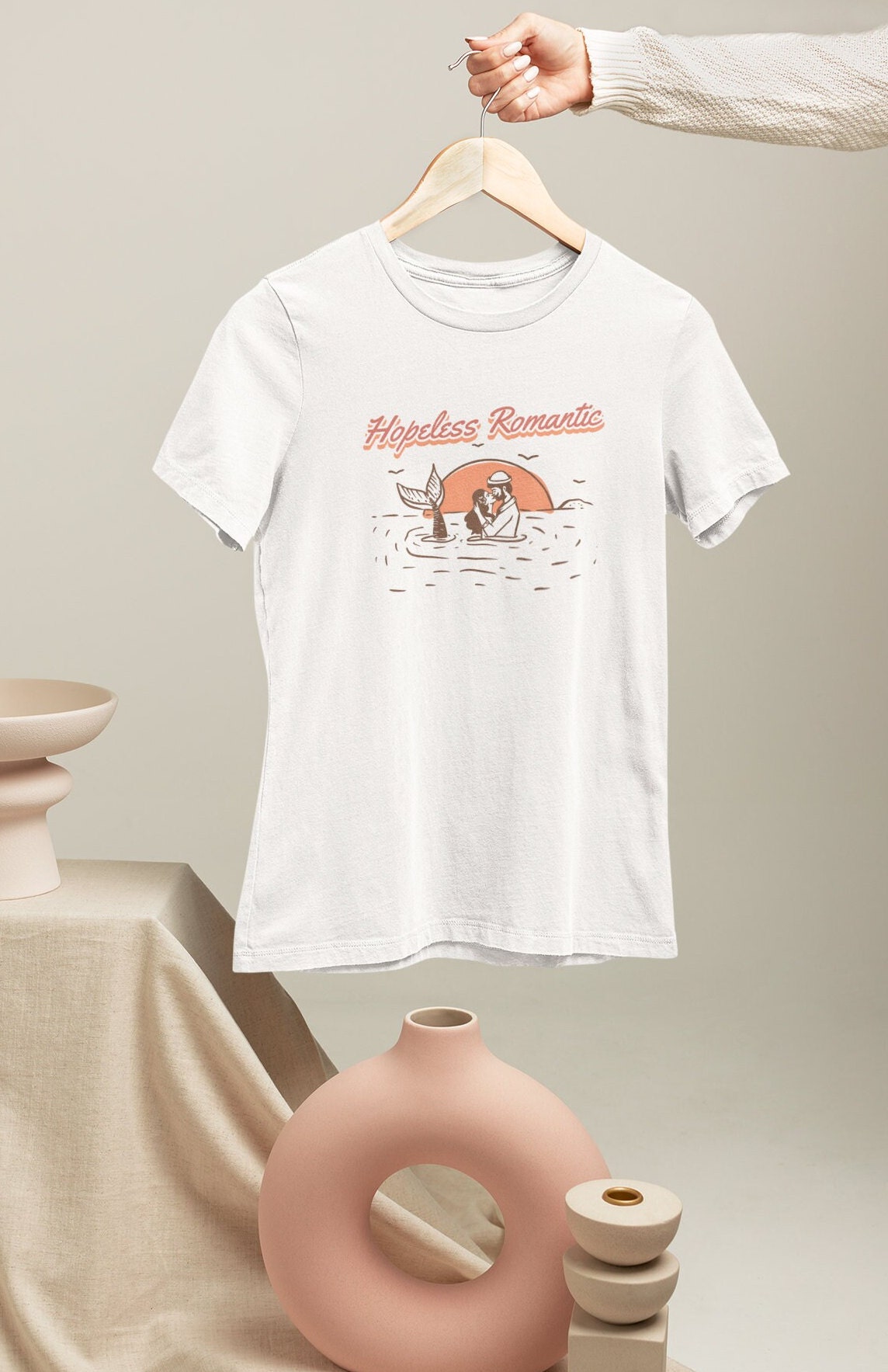 Hopeless Romantic Retro Style T-shirt, Boho Hippie Tee, Nomad Vintage ...