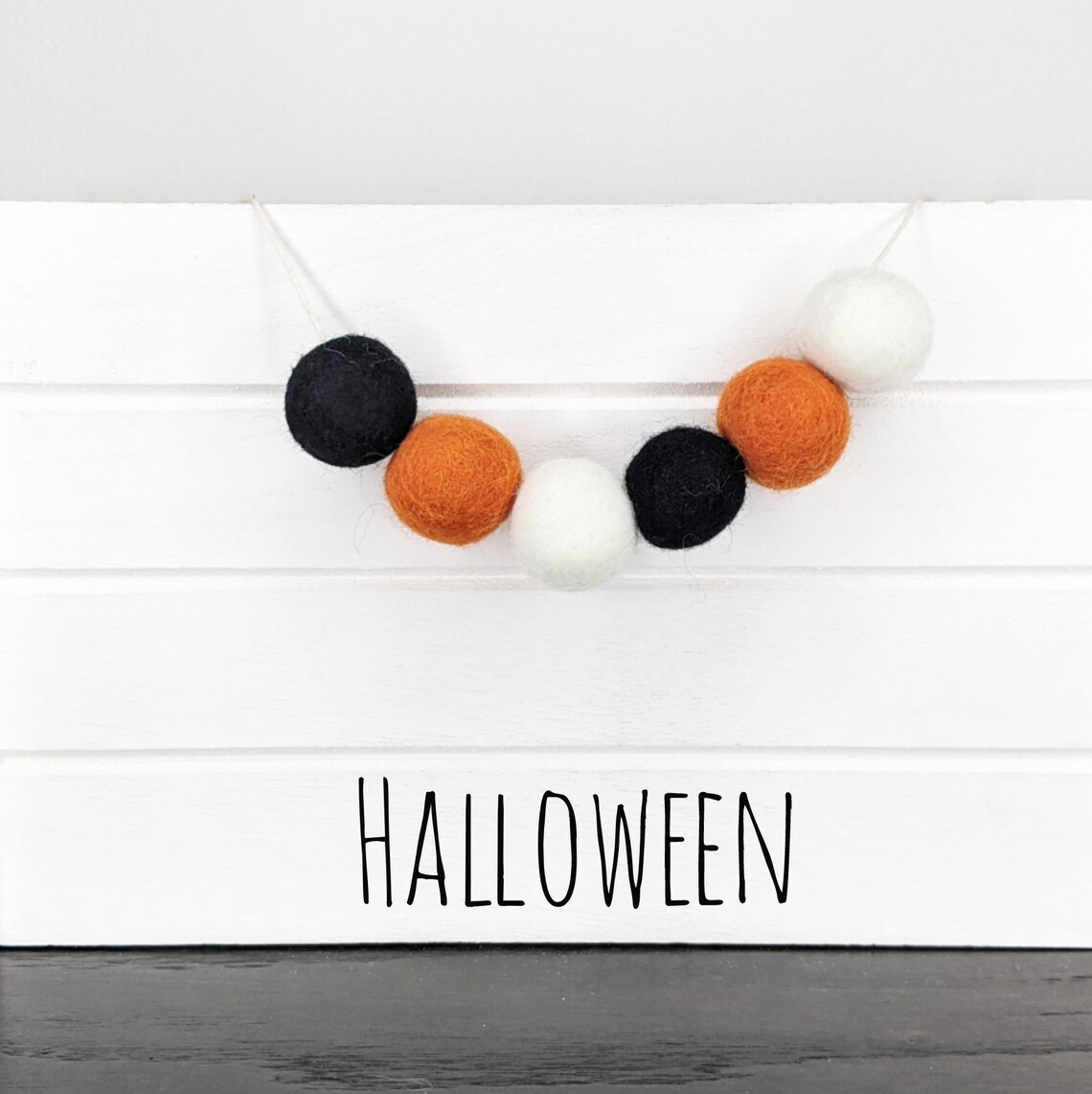 Halloween Felt Ball Garland Wool October Pom Pom Holiday Decor Banner ...