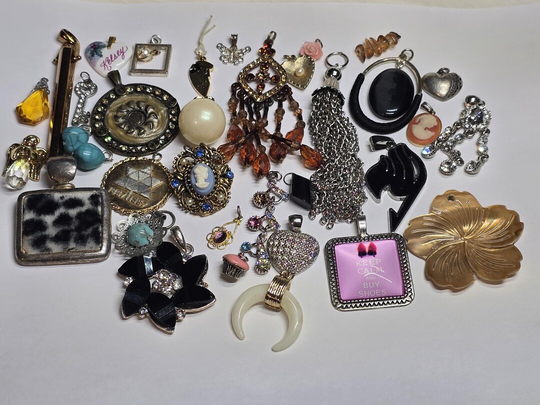 35 Vintage-to-modern Pendants and Charms for Crafting – Unique Jewelry ...