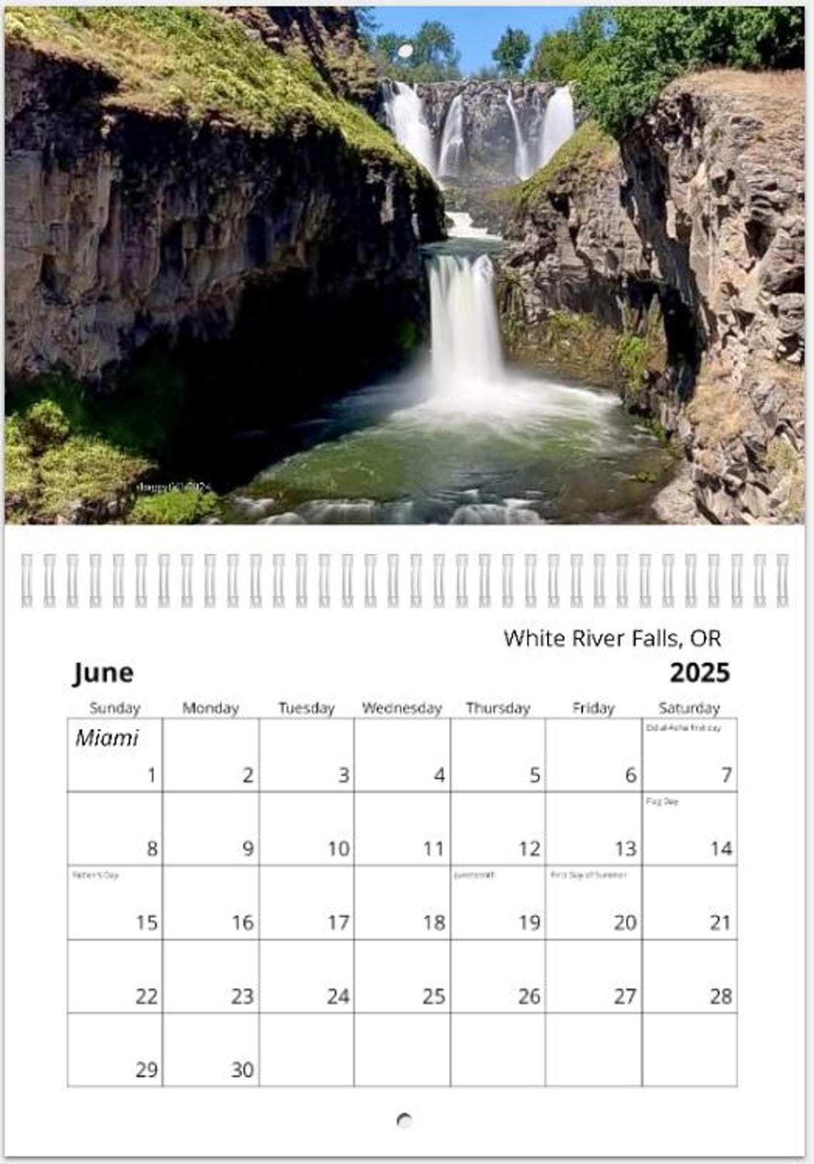 Calendar: Pacific Northwest Waterfalls 2025 - Etsy