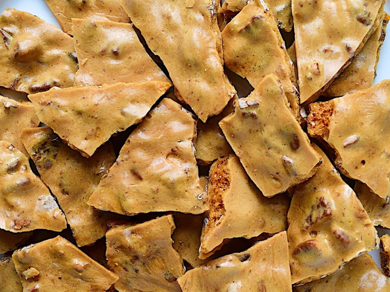 Pecan Brittle // 5 Oz // Father’s Day // Birthday Favor // Gifts ...