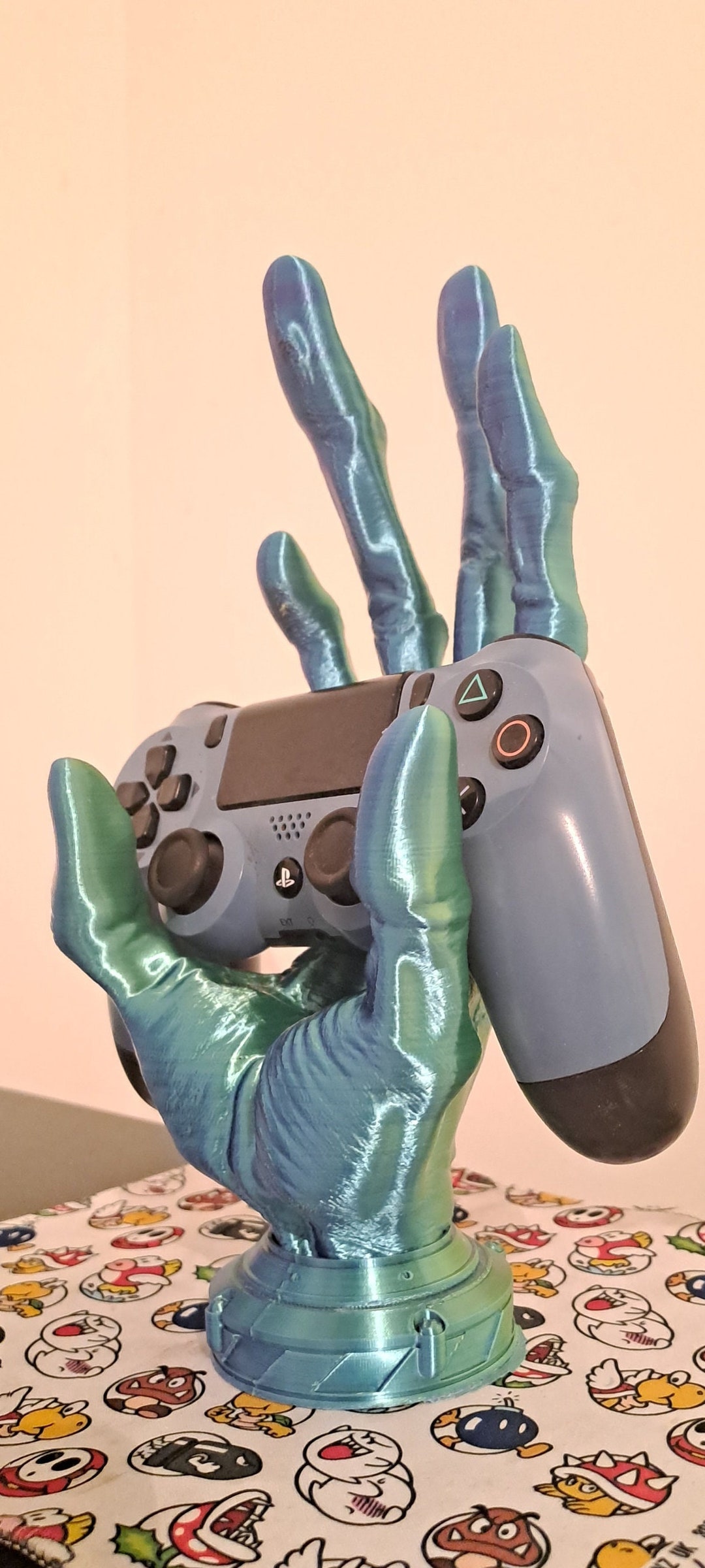 Alien Hand Gaming Control Stand - Etsy