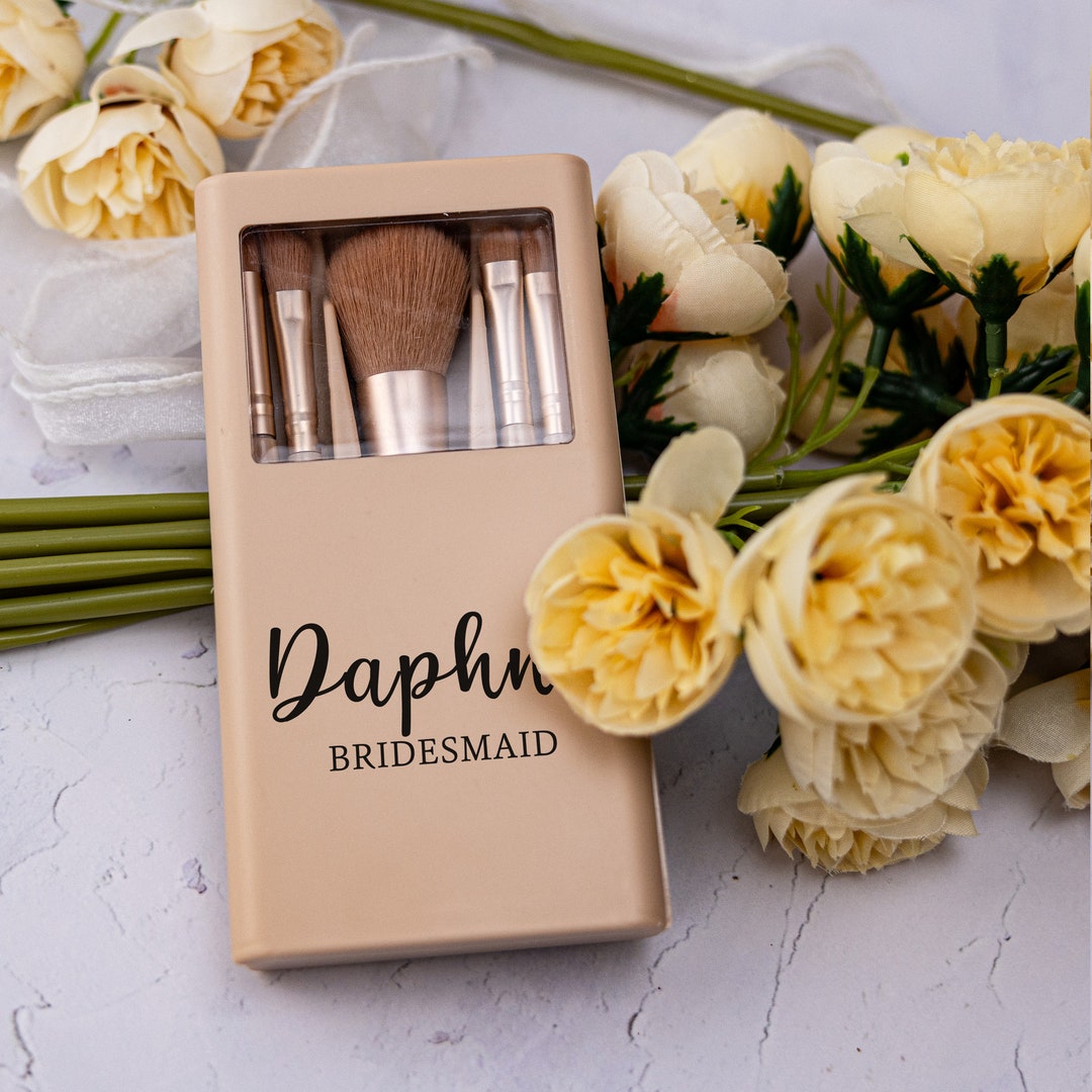 Personalized Makeup Brush Set, Wedding Bridal Shower Favors, Makeup ...