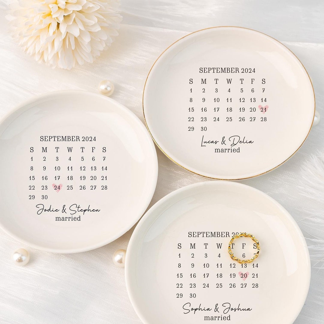 Personalised Wedding Date Calendar Ring Dish,married Jewelry Dish for ...