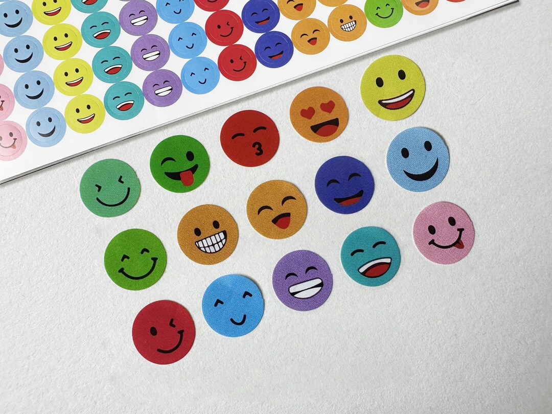 Cute Emoticon Stickers | Emoticon Round Stickers | Face Emoticon ...