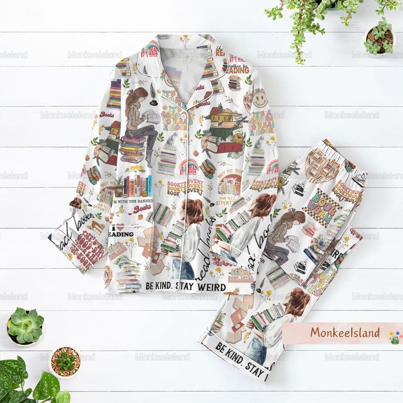 Book Lover Pajamas - Etsy