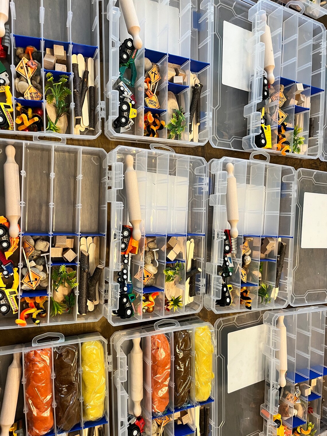 Construction Sensory Dough Kit, Sensory Play, Digger Party Favor, Gift ...