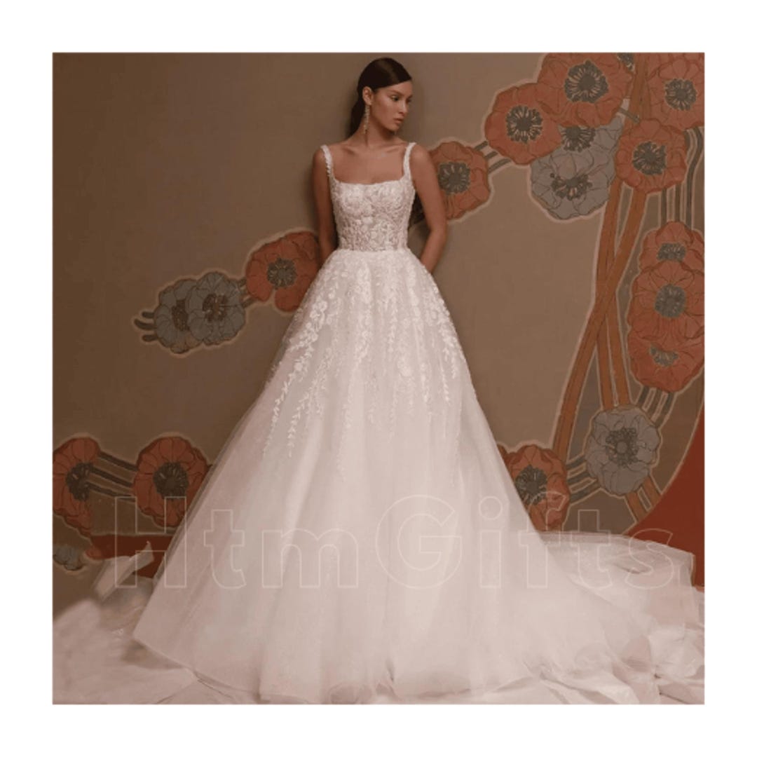 Elegant Backless Princess Wedding Dresses, Sheer Tulle Prom Gowns and ...