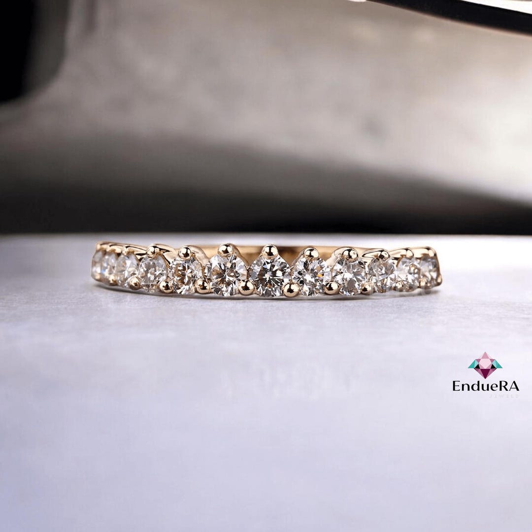 Minimalist Solid Gold Slim Wedding Ring, Round Cut Lab Grown Diamond ...