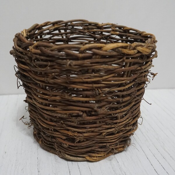 Grapevine Planter - Etsy