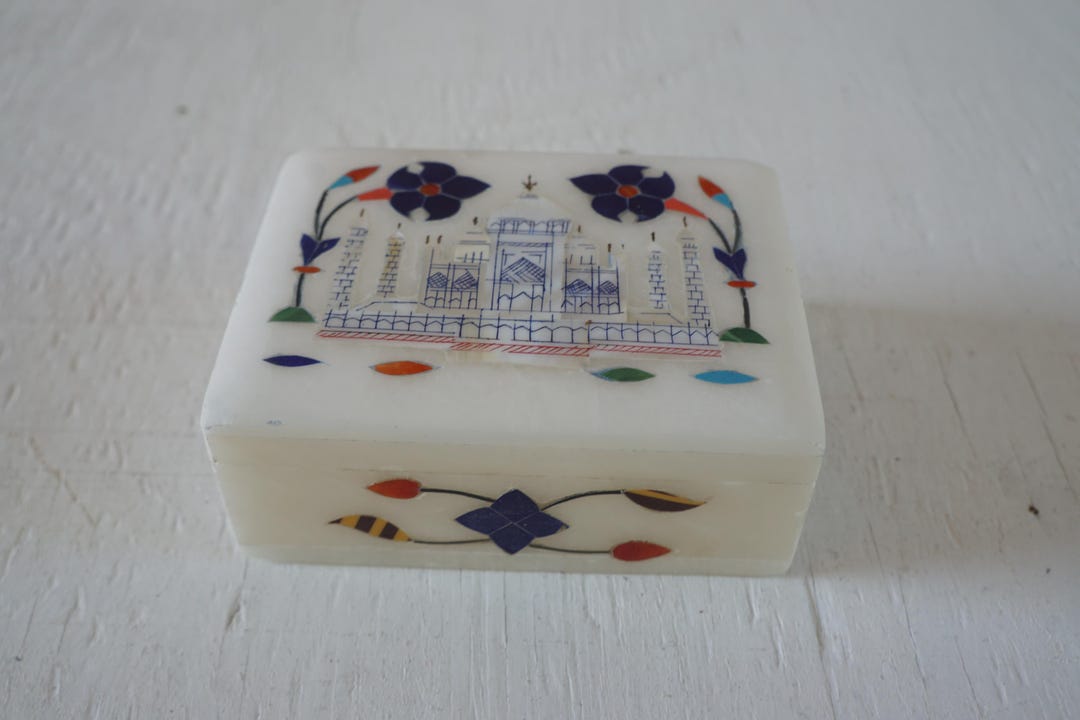 White Alabaster Marble Jewelry Box Inlaid With Semi Precious Stones ...
