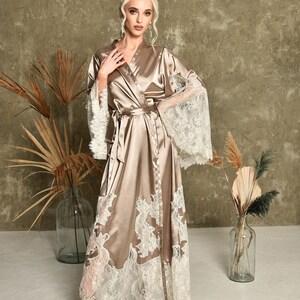 Nightgown and Robe, Old Hollywood Glamour, Satin Robe, Satin Kimono ...