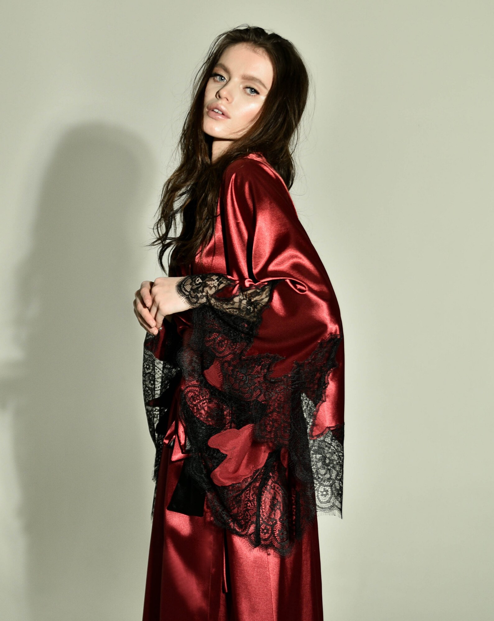 Burgundy Robe, Old Hollywood Glam, Old Hollywood Glamour, Dressing Gown ...