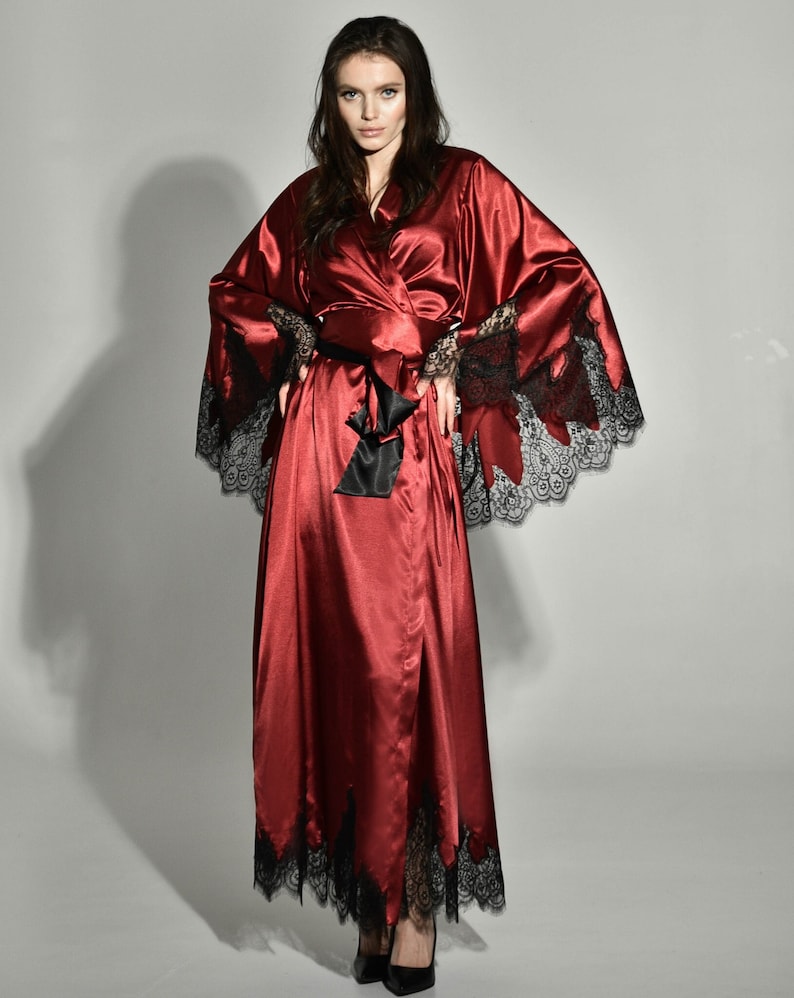 Burgundy Robe, Old Hollywood Glam, Old Hollywood Glamour, Dressing Gown ...