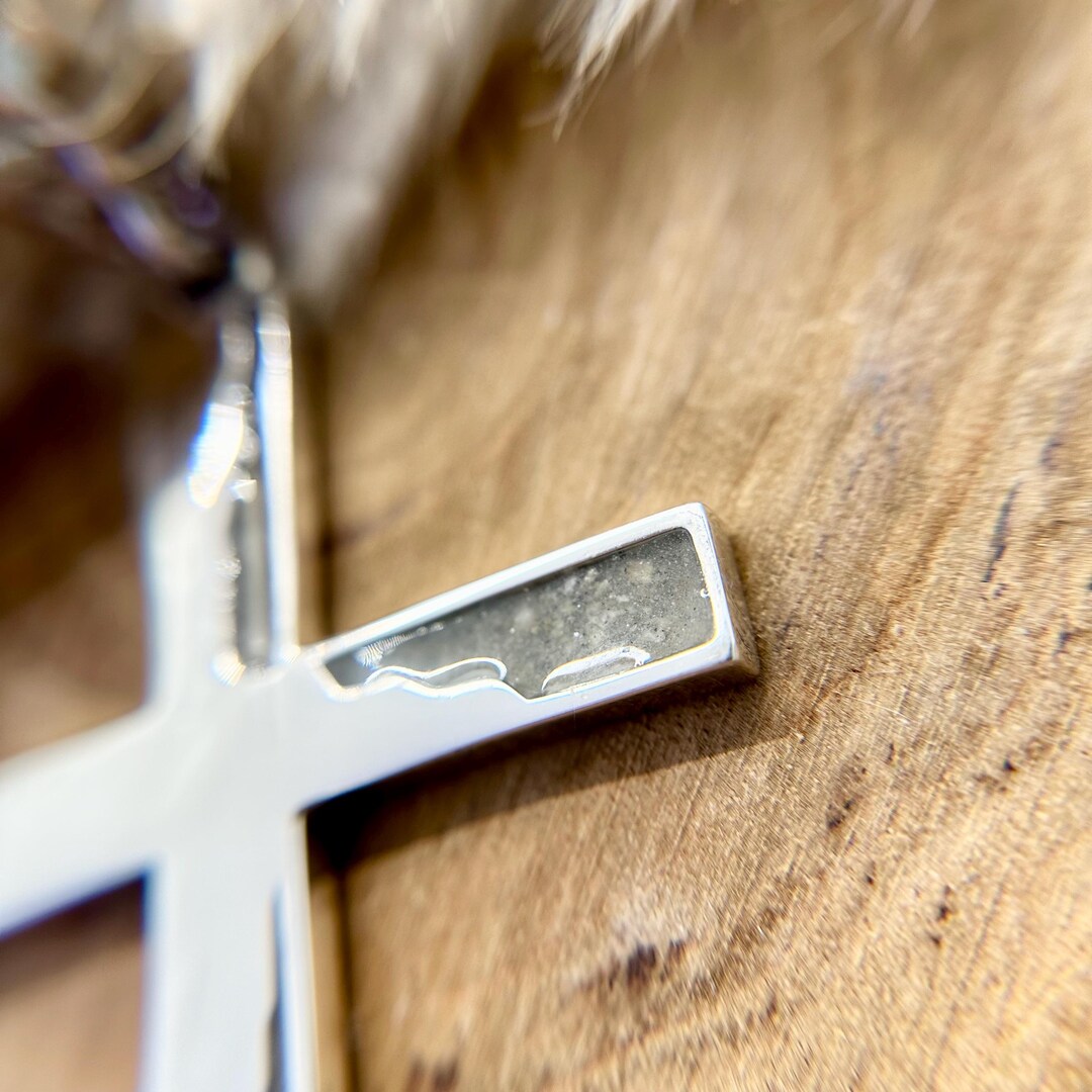Sterling Silver Cross Pendant Necklace: Resin Ash Keepsake Jewelry - Etsy
