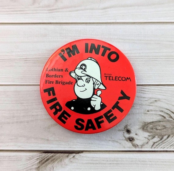 Vintage Fireman Sam I'm into Fire Safety Pin Badge 80… - Gem