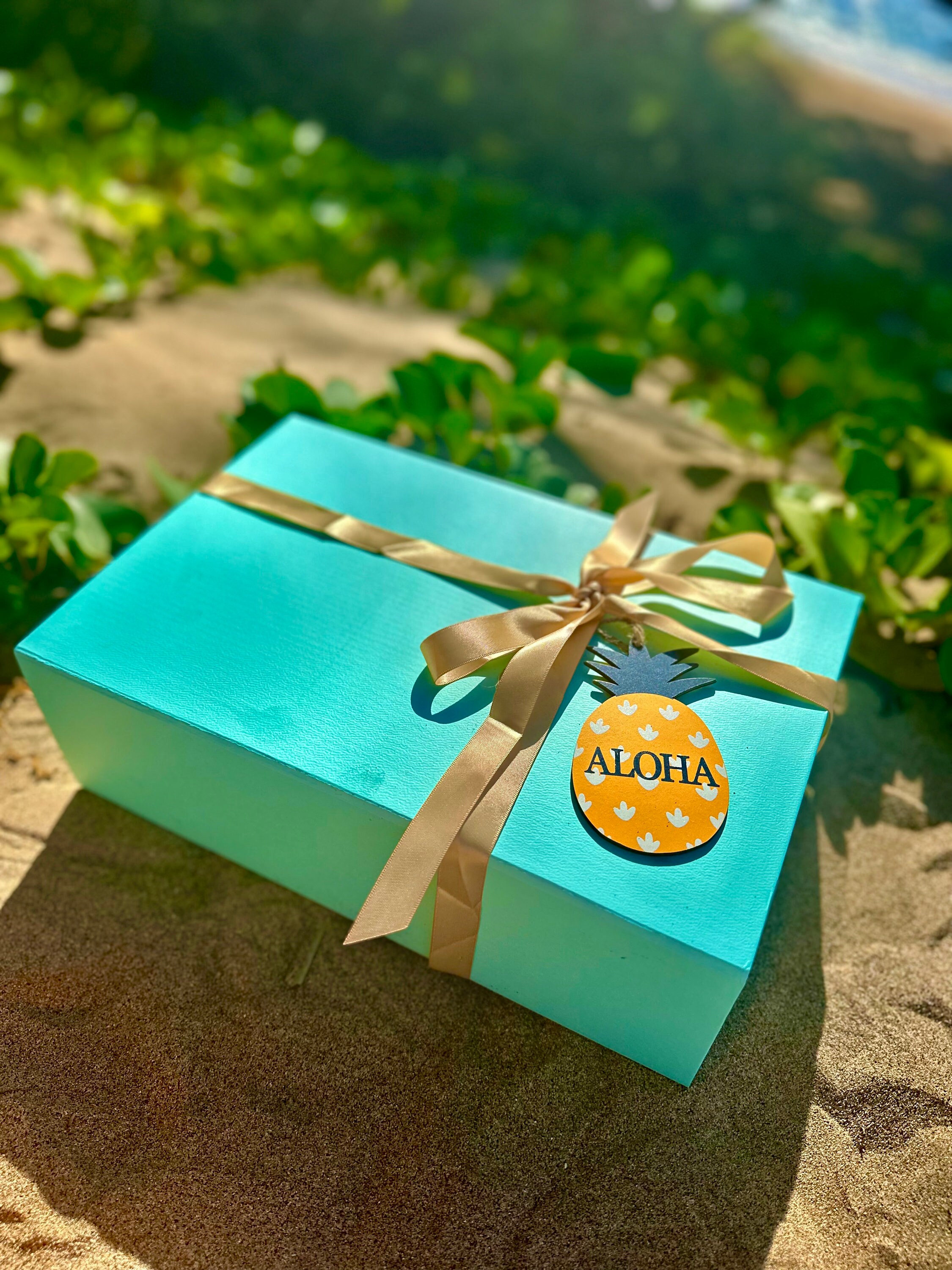 Hawaiian Gift Box | Tea Gift Box | Tea and Biscuits | Christmas Gift ...