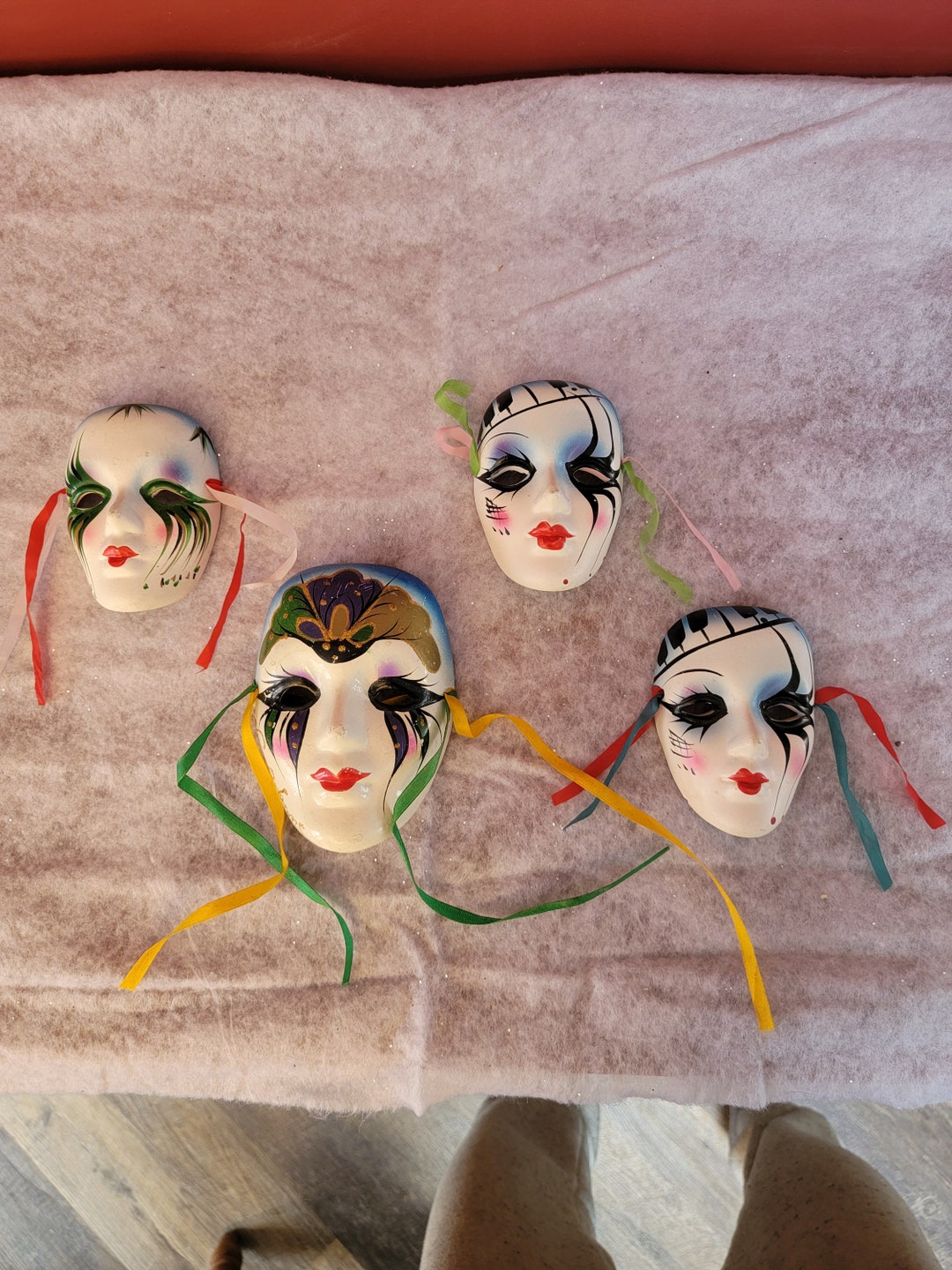 Vintage Hand Painted Porcelain Mardi Gras Masks Masquerade Carnival ...
